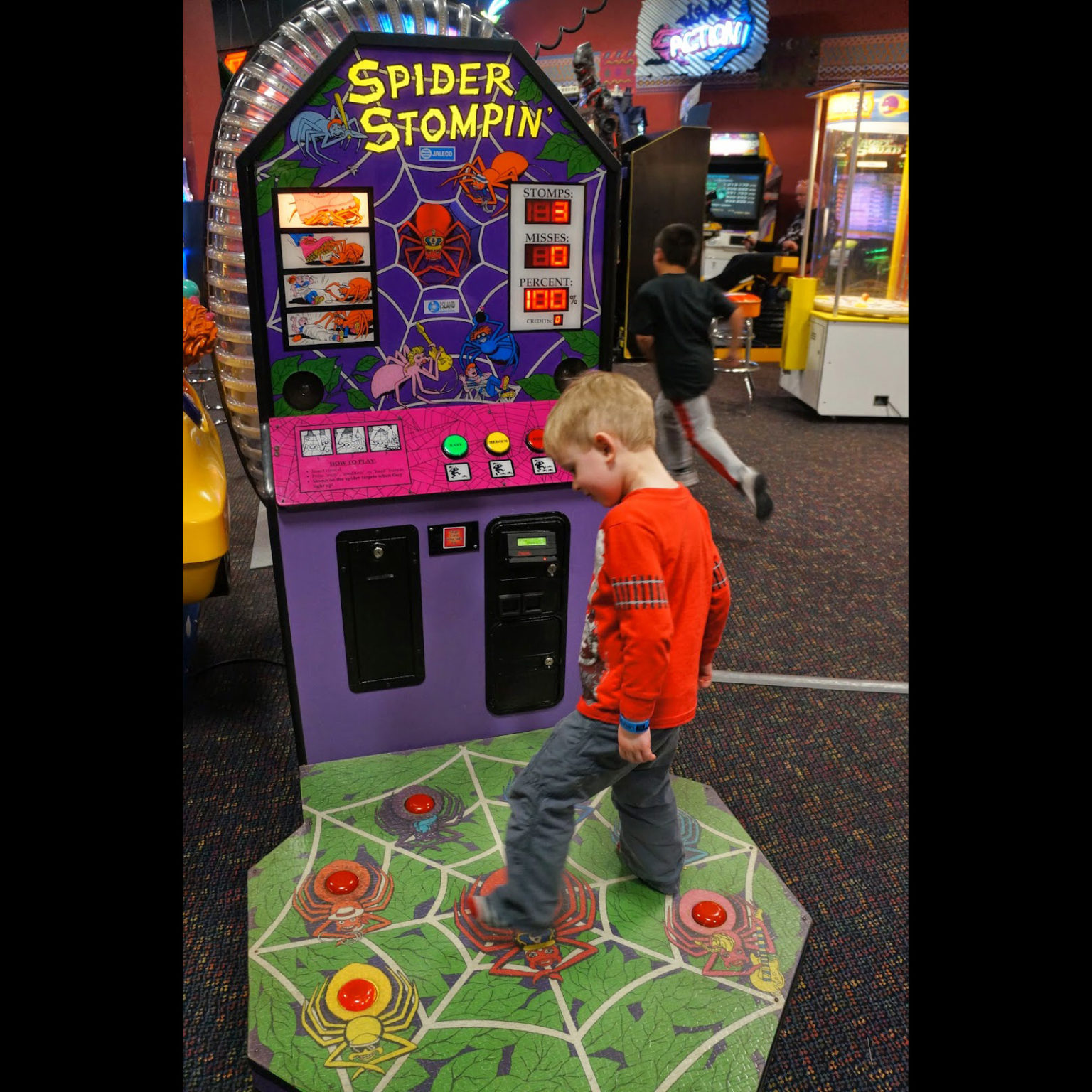 Spider Stompin Deluxe - Party Pals